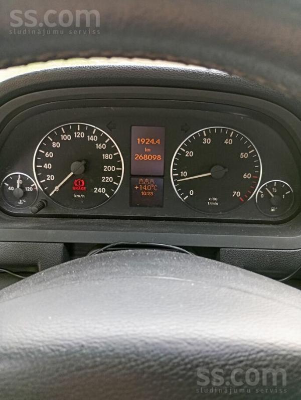 Mercedes-Benz A 150 2004 in Jelgava, with an engine capacity of 1.50 L and mileage of 268 thousand km for 2650 €, photo 9 on AUTOMOTO.COM.LV