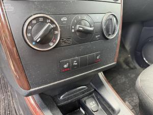 Mercedes-Benz A 150 2005 in Vilnius, with an engine capacity of 1.50 L and mileage of 180 thousand km for 530 €, photo 13 on AUTOMOTO.COM.LV