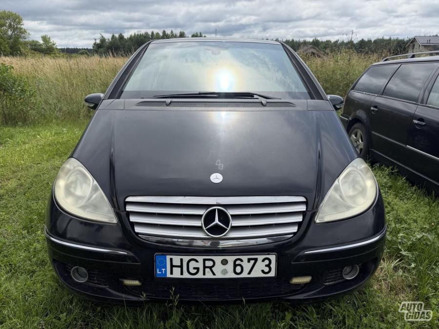 Mercedes-Benz A 150 2005 in Vilnius, with an engine capacity of 1.50 L and mileage of 180 thousand km for 470 €, photo 1 on AUTOMOTO.COM.LV