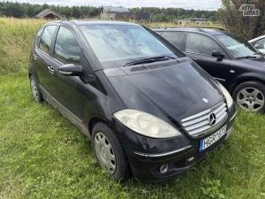Mercedes-Benz A 150 2005 in Vilnius, with an engine capacity of 1.50 L and mileage of 180 thousand km for 470 €, photo 3 on AUTOMOTO.COM.LV
