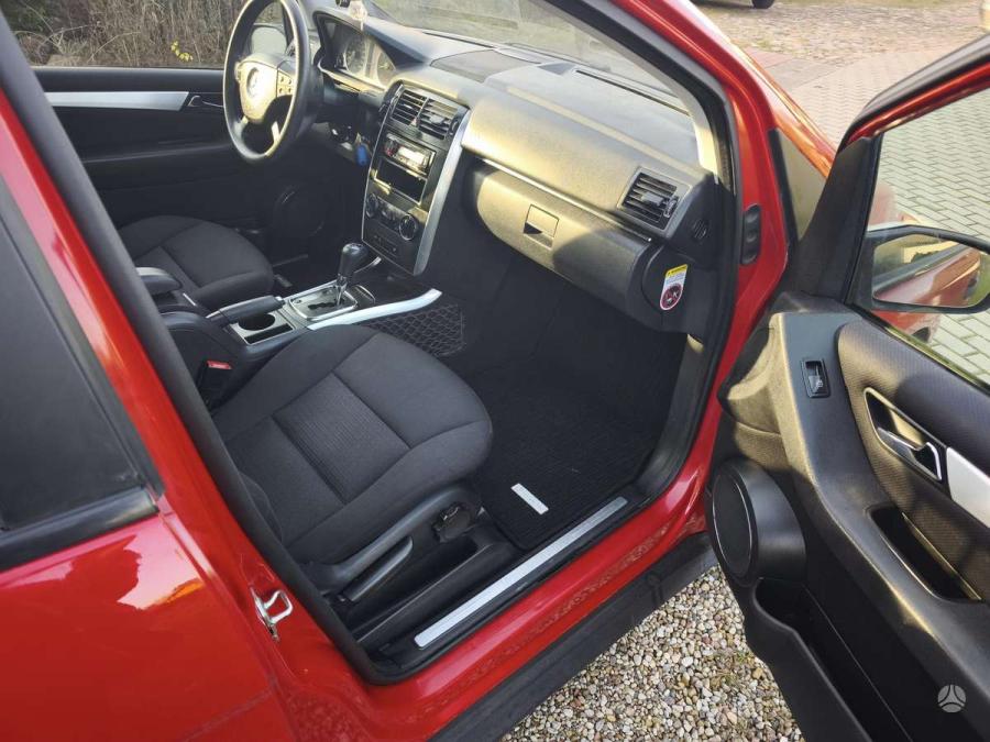 Красный Мерседес А 150 2006 в Игналина, объемом двигателя 1.50 л и пробегом 156 тыс. км за 2950 €, фото 13 на AUTOMOTO.COM.LV