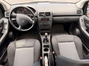 Sarkans Mercedes-Benz A 150 2007 Viļņa, ar dzinēja tilpumu 1.50 L un nobraukumu 270 tūkst. km par 1590 €, foto 6 vietnē AUTOMOTO.COM.LV