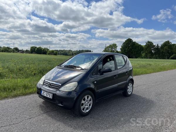 Melns Mercedes-Benz A 160 1999 Talsi, ar dzinēja tilpumu 1.60 L un nobraukumu 220 tūkst. km par 800 €, foto 1 vietnē AUTOMOTO.COM.LV