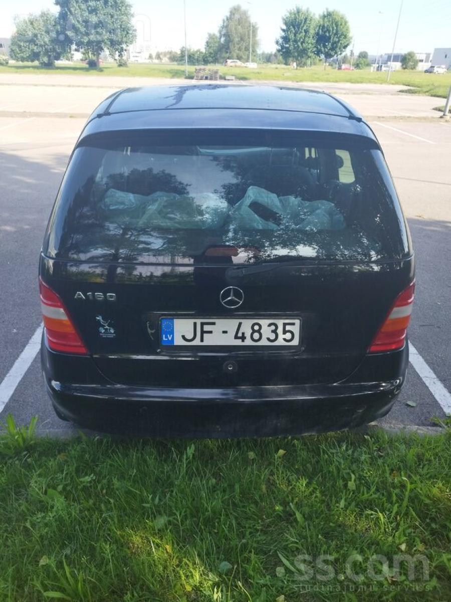 Melns Mercedes-Benz A 160 2000 Rīga, ar dzinēja tilpumu 1.60 L un nobraukumu 182 tūkst. km par 500 €, foto 7 vietnē AUTOMOTO.COM.LV