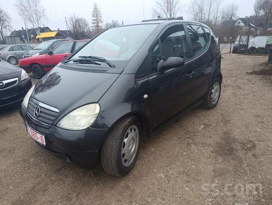 Melns Mercedes-Benz A 160 2000 Rēzekne, ar dzinēja tilpumu 1.60 L un nobraukumu 230 tūkst. km par 500 €, foto 1 vietnē AUTOMOTO.COM.LV