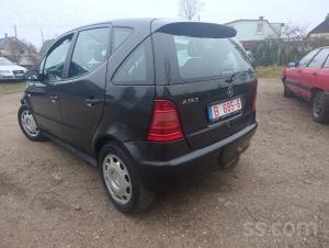 Melns Mercedes-Benz A 160 2000 Rēzekne, ar dzinēja tilpumu 1.60 L un nobraukumu 230 tūkst. km par 500 €, foto 7 vietnē AUTOMOTO.COM.LV