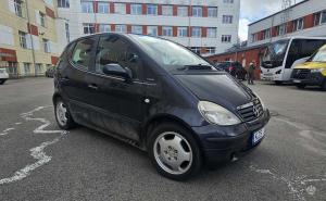 Melns Mercedes-Benz A 160 2000 Klaipėda, ar dzinēja tilpumu 1.60 L un nobraukumu 204 tūkst. km par 600 €, foto  vietnē AUTOMOTO.COM.LV