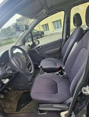Melns Mercedes-Benz A 160 2000 Klaipėda, ar dzinēja tilpumu 1.60 L un nobraukumu 204 tūkst. km par 600 €, foto 13 vietnē AUTOMOTO.COM.LV