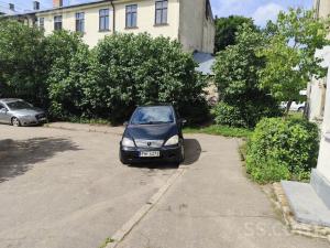 Черный Мерседес А 160 2004 в Рига, объемом двигателя 1.60 л и пробегом 200 тыс. км за 550 €, фото 8 на AUTOMOTO.COM.LV