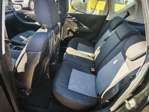 Black Mercedes-Benz A 160 2006 in Kaunas, with an engine capacity of 2.00 L and mileage of 235 thousand km for 650 €, photo 8 on AUTOMOTO.COM.LV