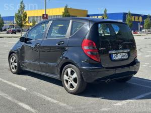 Melns Mercedes-Benz A 160 2008 Rīga, ar dzinēja tilpumu 2.00 L un nobraukumu 225 tūkst. km par 1900 €, foto 4 vietnē AUTOMOTO.COM.LV
