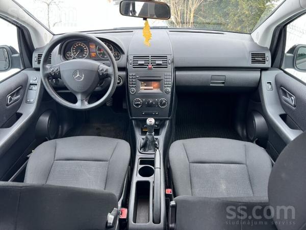 Melns Mercedes-Benz A 160 2009 Rīga, ar dzinēja tilpumu 1.50 L un nobraukumu 320 tūkst. km par 1950 €, foto 7 vietnē AUTOMOTO.COM.LV