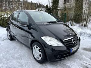 Black Mercedes-Benz A 160 2009 in Riga, with an engine capacity of 1.50 L and mileage of 320 thousand km for 1950 €, photo 15 on AUTOMOTO.COM.LV