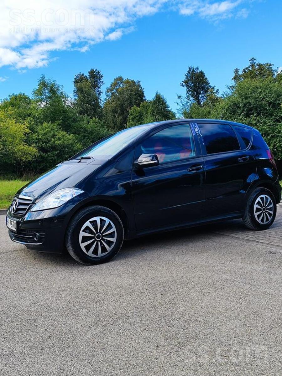 Melns Mercedes-Benz A 160 2009 Dobele, ar dzinēja tilpumu 2.00 L un nobraukumu 0 tūkst. km par 3150 €, foto 5 vietnē AUTOMOTO.COM.LV