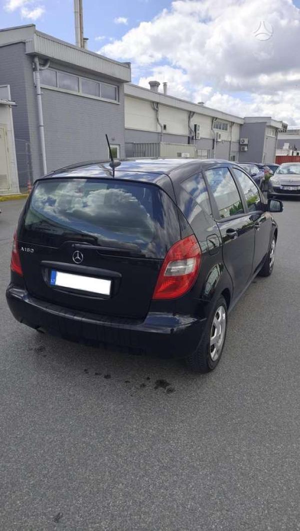 Black Mercedes-Benz A 160 2010 in Vilnius, with an engine capacity of 1.50 L and mileage of 364 thousand km for 2500 €, photo 5 on AUTOMOTO.COM.LV