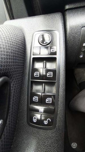 Black Mercedes-Benz A 160 2010 in Vilnius, with an engine capacity of 1.50 L and mileage of 364 thousand km for 2500 €, photo 12 on AUTOMOTO.COM.LV