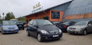 Black Mercedes-Benz A 160 2011 in Valmiera, with an engine capacity of 1.50 L and mileage of 146 thousand km for 2950 €, photo  on AUTOMOTO.COM.LV