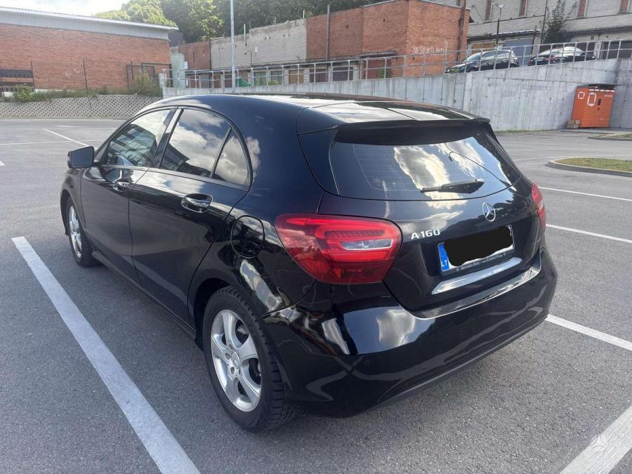 Melns Mercedes-Benz A 160 2017 Kauņa, ar dzinēja tilpumu 1.60 L un nobraukumu 115 tūkst. km par 11100 €, foto 6 vietnē AUTOMOTO.COM.LV