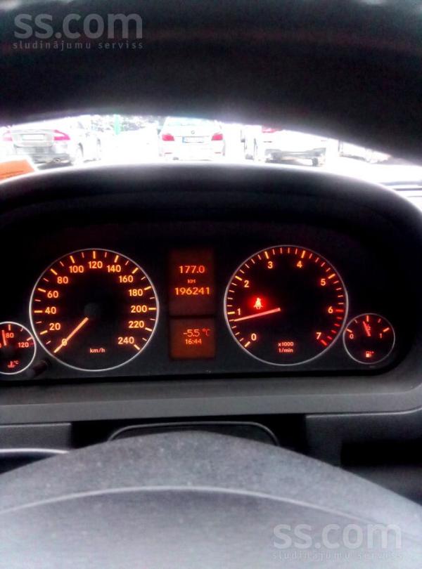 Black Mercedes-Benz A 160 2010 in Tukums, with an engine capacity of 1.50 L and mileage of 200 thousand km for 2400 €, photo 6 on AUTOMOTO.COM.LV