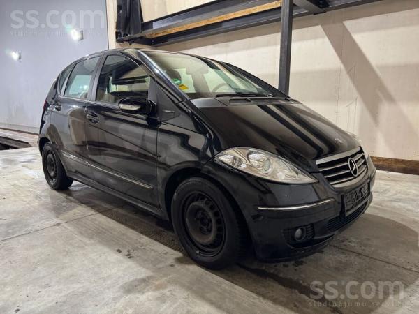 Black Mercedes-Benz A 160 2007 in Ogre, with an engine capacity of 2.00 L and mileage of 225 thousand km for 1490 €, photo 1 on AUTOMOTO.COM.LV