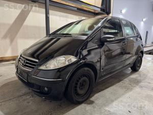 Black Mercedes-Benz A 160 2007 in Ogre, with an engine capacity of 2.00 L and mileage of 225 thousand km for 1490 €, photo 3 on AUTOMOTO.COM.LV