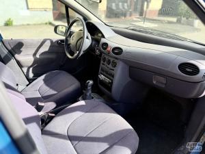 Синий Мерседес А 160 2001 в Вильнюс, объемом двигателя 1.60 л и пробегом 221 тыс. км за 490 €, фото 7 на AUTOMOTO.COM.LV