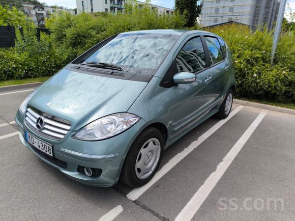 Blue Mercedes-Benz A 160 2005 in Riga, with an engine capacity of 2.00 L and mileage of 220 thousand km for 2000 €, photo 1 on AUTOMOTO.COM.LV