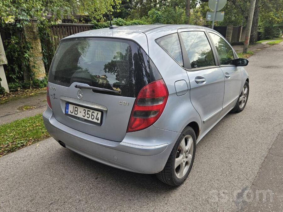 Zils Mercedes-Benz A 160 2006 Jūrmala, ar dzinēja tilpumu 2.00 L un nobraukumu 202 tūkst. km par 2000 €, foto 1 vietnē AUTOMOTO.COM.LV