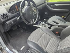 Zils Mercedes-Benz A 160 2006 Jūrmala, ar dzinēja tilpumu 2.00 L un nobraukumu 202 tūkst. km par 2000 €, foto 7 vietnē AUTOMOTO.COM.LV