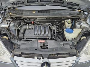 Zils Mercedes-Benz A 160 2006 Jūrmala, ar dzinēja tilpumu 2.00 L un nobraukumu 202 tūkst. km par 2000 €, foto 9 vietnē AUTOMOTO.COM.LV