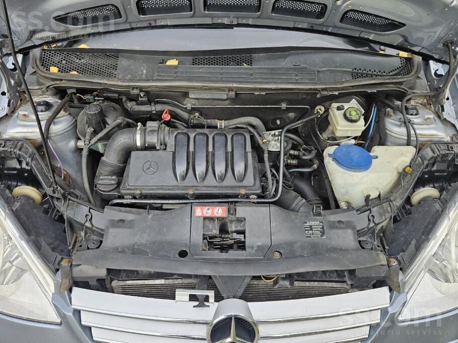 Zils Mercedes-Benz A 160 2006 Jūrmala, ar dzinēja tilpumu 2.00 L un nobraukumu 202 tūkst. km par 2000 €, foto 9 vietnē AUTOMOTO.COM.LV
