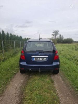 Синий Мерседес А 160 2009 в Клайпеда, объемом двигателя 1.99 л и пробегом 222 тыс. км за 1999 €, фото 3 на AUTOMOTO.COM.LV