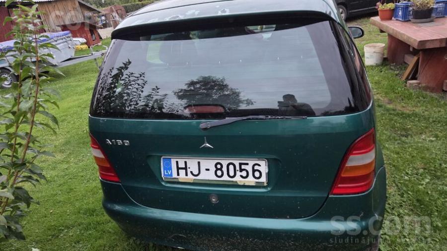 Зеленый Мерседес А 160 1998 в Добеле, объемом двигателя 1.60 л и пробегом 170 тыс. км за 350 €, фото 3 на AUTOMOTO.COM.LV