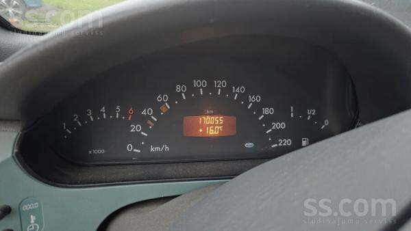 Green Mercedes-Benz A 160 1998 in Dobele, with an engine capacity of 1.60 L and mileage of 170 thousand km for 350 €, photo 8 on AUTOMOTO.COM.LV