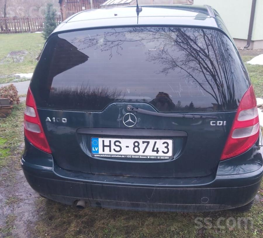 Zaļš Mercedes-Benz A 160 2005 Jelgava, ar dzinēja tilpumu 2.00 L un nobraukumu 240 tūkst. km par 900 €, foto 4 vietnē AUTOMOTO.COM.LV