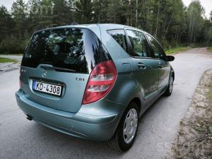 Zaļš Mercedes-Benz A 160 2005 Rīga, ar dzinēja tilpumu 2.00 L un nobraukumu 223 tūkst. km par 1600 €, foto 5 vietnē AUTOMOTO.COM.LV