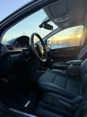 Zaļš Mercedes-Benz A 160 2010 Rīga, ar dzinēja tilpumu 1.50 L un nobraukumu 181 tūkst. km par 2600 €, foto 13 vietnē AUTOMOTO.COM.LV