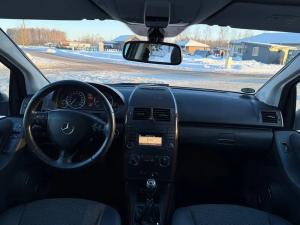 Zaļš Mercedes-Benz A 160 2010 Rīga, ar dzinēja tilpumu 1.50 L un nobraukumu 181 tūkst. km par 2600 €, foto 17 vietnē AUTOMOTO.COM.LV