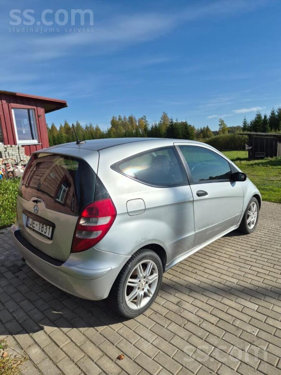 Grey Mercedes-Benz A 160 2006 in Rezekne, with an engine capacity of 2.00 L and mileage of 356 thousand km for 900 €, photo 3 on AUTOMOTO.COM.LV