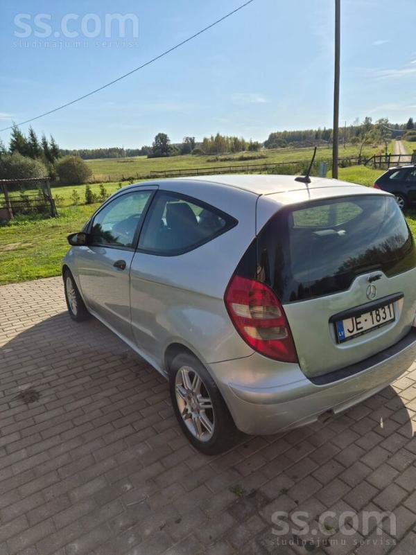 Mercedes-Benz A 160 2006 Rēzekne vietnē Pelēks Mercedes-Benz A 160 2006 Rēzekne, ar dzinēja tilpumu 2.00 L un nobraukumu 356 tūkst. km par 900 €, foto 5 vietnē AUTOMOTO.COM.LV