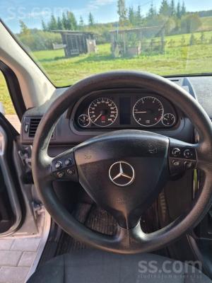 Grey Mercedes-Benz A 160 2006 in Rezekne, with an engine capacity of 2.00 L and mileage of 356 thousand km for 900 €, photo 6 on AUTOMOTO.COM.LV