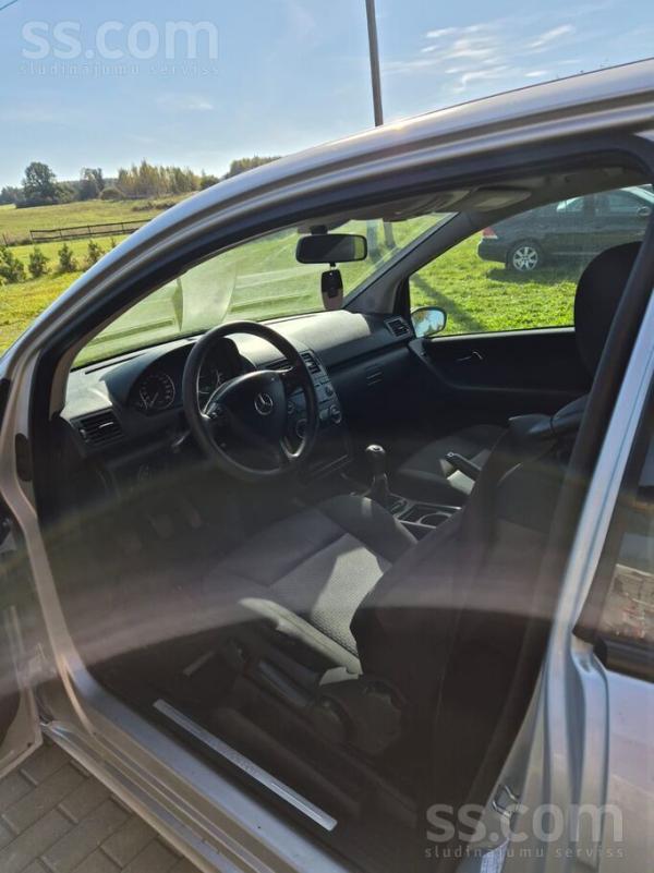 Mercedes-Benz A 160 2006 Rēzekne vietnē Pelēks Mercedes-Benz A 160 2006 Rēzekne, ar dzinēja tilpumu 2.00 L un nobraukumu 356 tūkst. km par 900 €, foto 9 vietnē AUTOMOTO.COM.LV