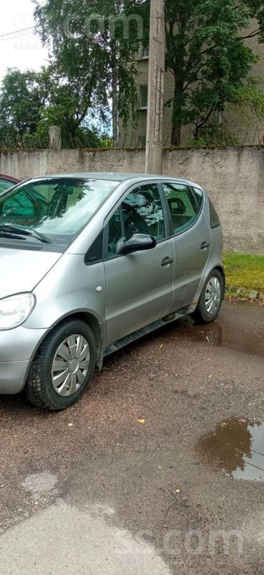 Pelēks Mercedes-Benz A 160 1998 Rīga, ar dzinēja tilpumu 1.60 L un nobraukumu 270 tūkst. km par 900 €, foto 3 vietnē AUTOMOTO.COM.LV