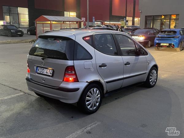 Pelēks Mercedes-Benz A 160 2002 Viļņa, ar dzinēja tilpumu 1.60 L un nobraukumu 188 tūkst. km par 750 €, foto 2 vietnē AUTOMOTO.COM.LV