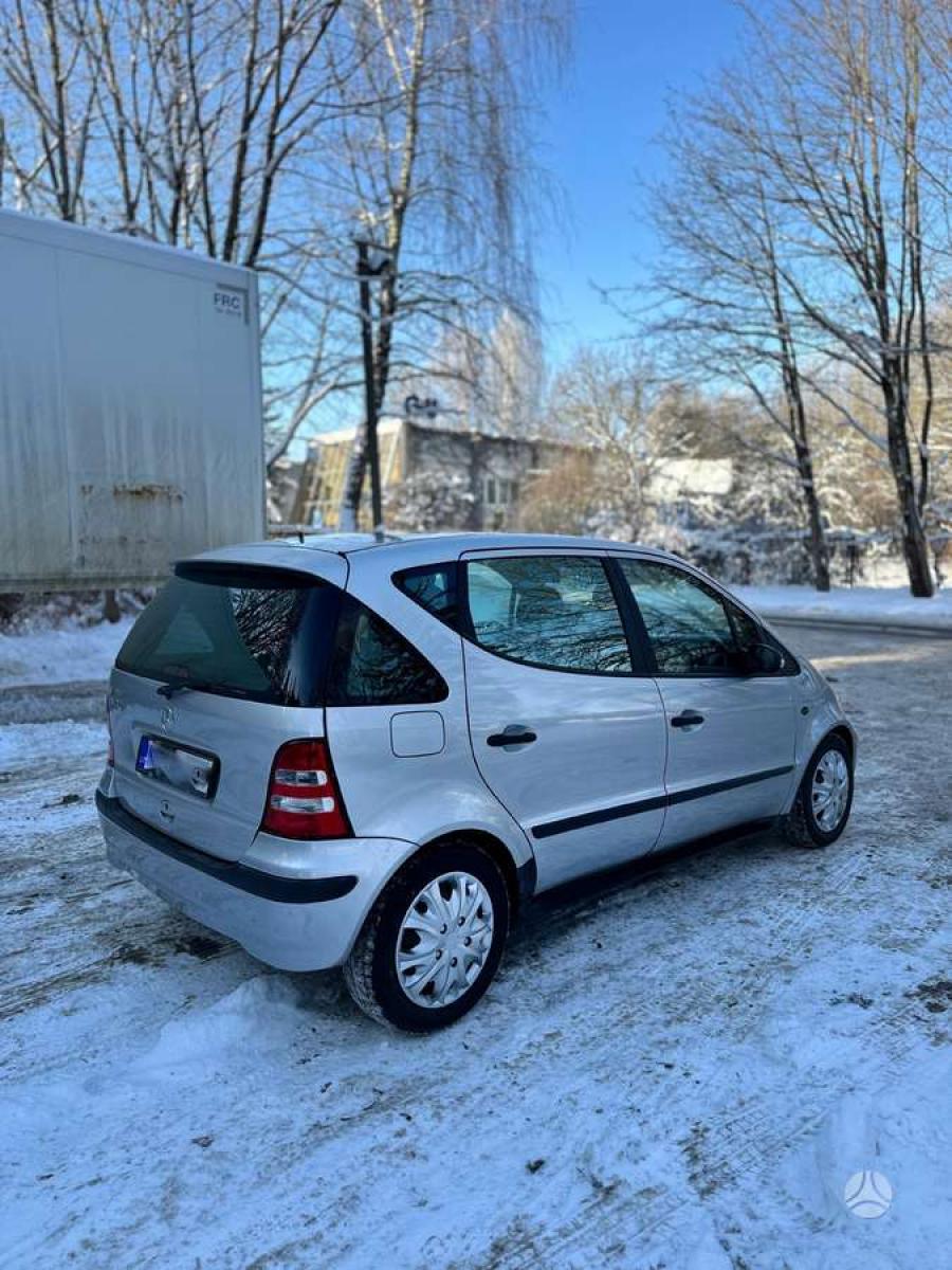 Pelēks Mercedes-Benz A 160 2003 Viļņa, ar dzinēja tilpumu 1.60 L un nobraukumu 217 tūkst. km par 1350 €, foto 2 vietnē AUTOMOTO.COM.LV