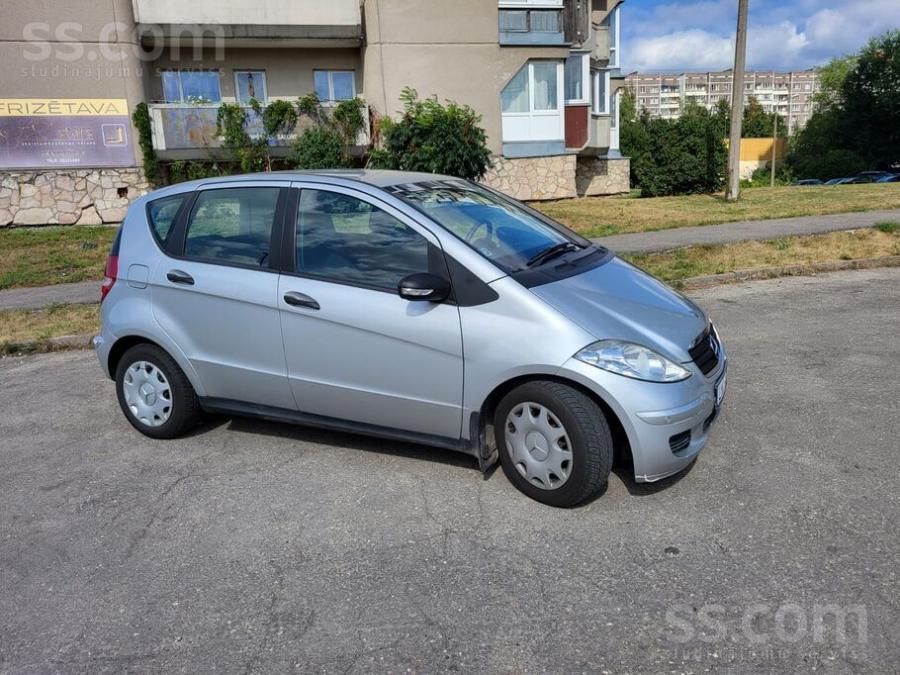Grey Mercedes-Benz A 160 2004 in Jelgava, with an engine capacity of 2.00 L and mileage of 272 thousand km for 1500 €, photo 1 on AUTOMOTO.COM.LV