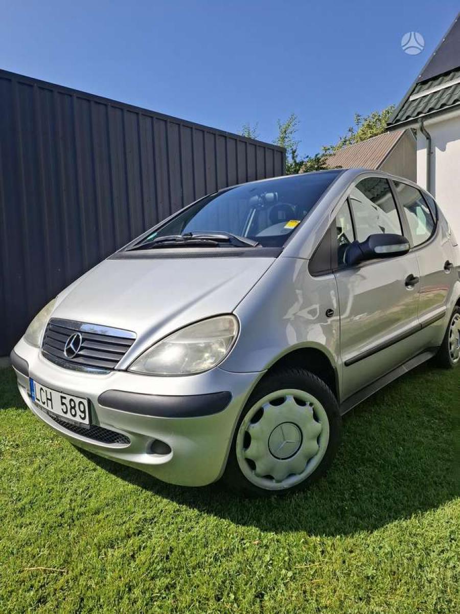 Grey Mercedes-Benz A 160 2004 in Vilnius, with an engine capacity of 1.60 L and mileage of 158 thousand km for 1300 €, photo 13 on AUTOMOTO.COM.LV