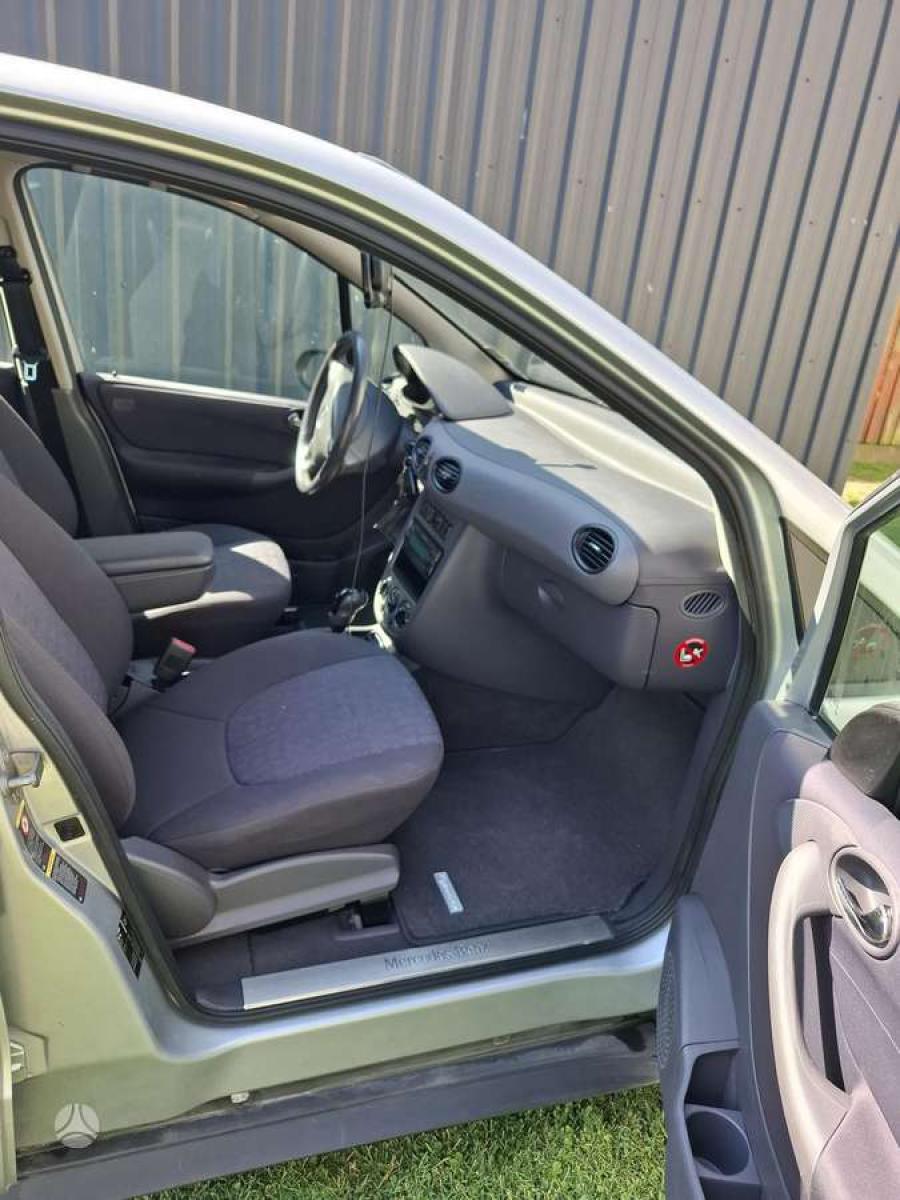Grey Mercedes-Benz A 160 2004 in Vilnius, with an engine capacity of 1.60 L and mileage of 158 thousand km for 1300 €, photo 14 on AUTOMOTO.COM.LV