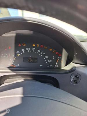 Grey Mercedes-Benz A 160 2004 in Vilnius, with an engine capacity of 1.60 L and mileage of 158 thousand km for 1300 €, photo 22 on AUTOMOTO.COM.LV