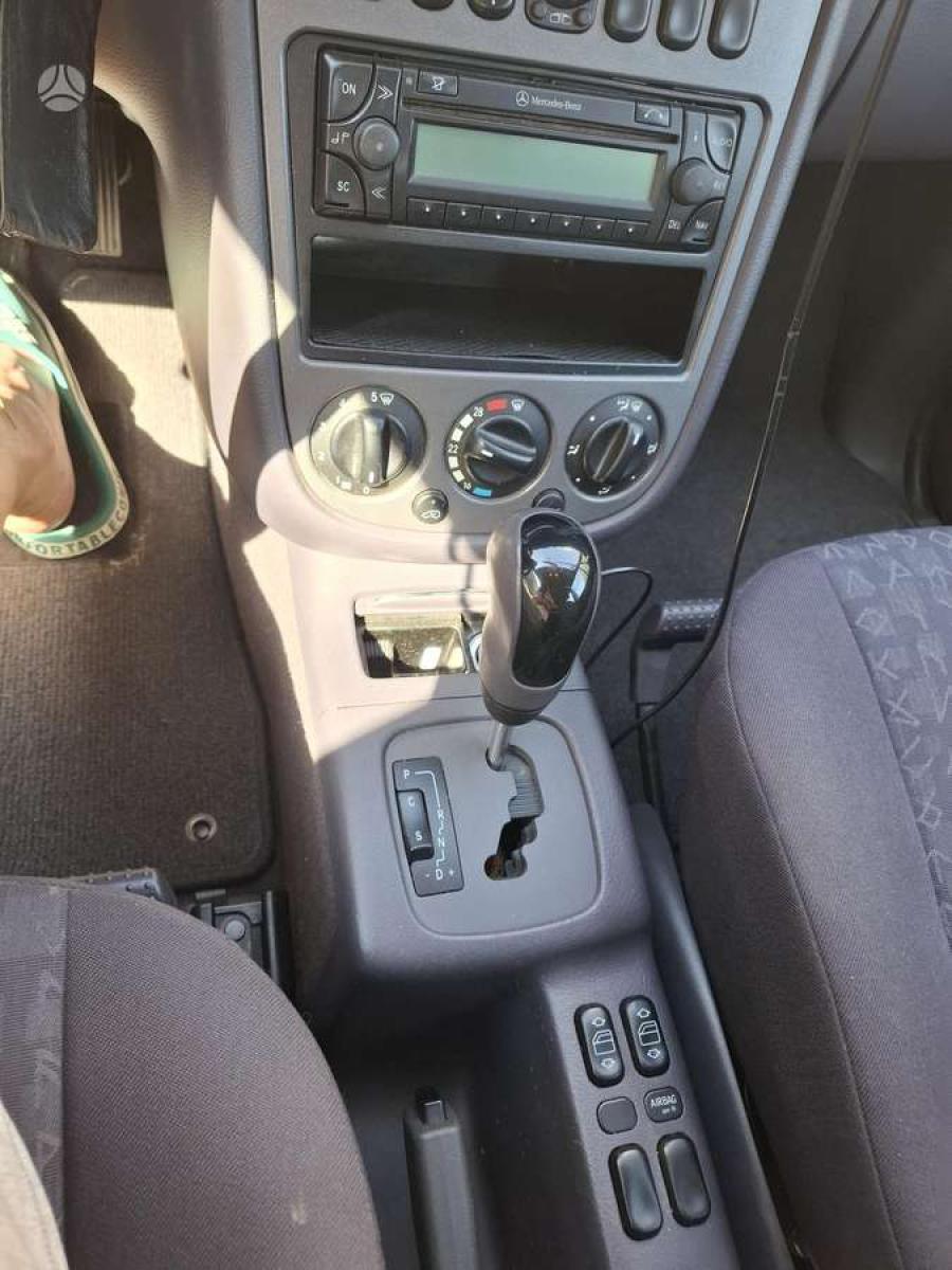 Grey Mercedes-Benz A 160 2004 in Vilnius, with an engine capacity of 1.60 L and mileage of 158 thousand km for 1300 €, photo 23 on AUTOMOTO.COM.LV
